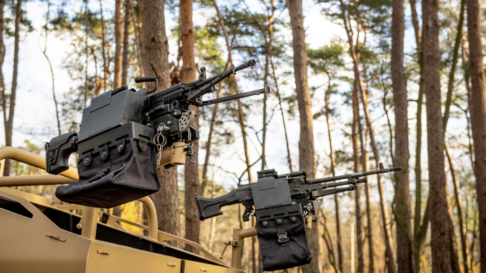 Land & Sea Mounted Weapon Solutions - FN HERSTAL